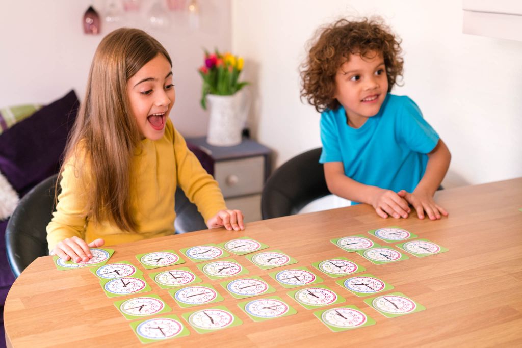 Tell the Time Card Games - EasyRead Time Teacher